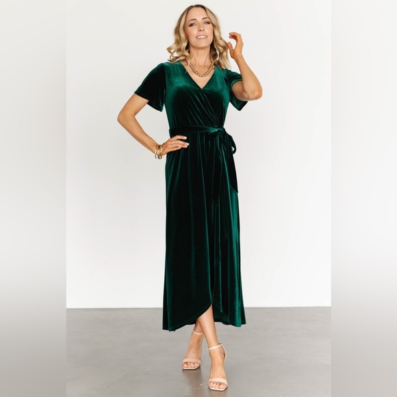 Baltic Born | Dresses | Baltic Born Green Velvet Midi Dress Nadine Size ...
